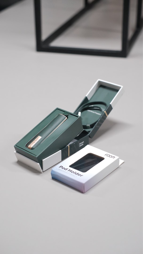 Foom X Signature, Serba Serbi, Others di Carousell