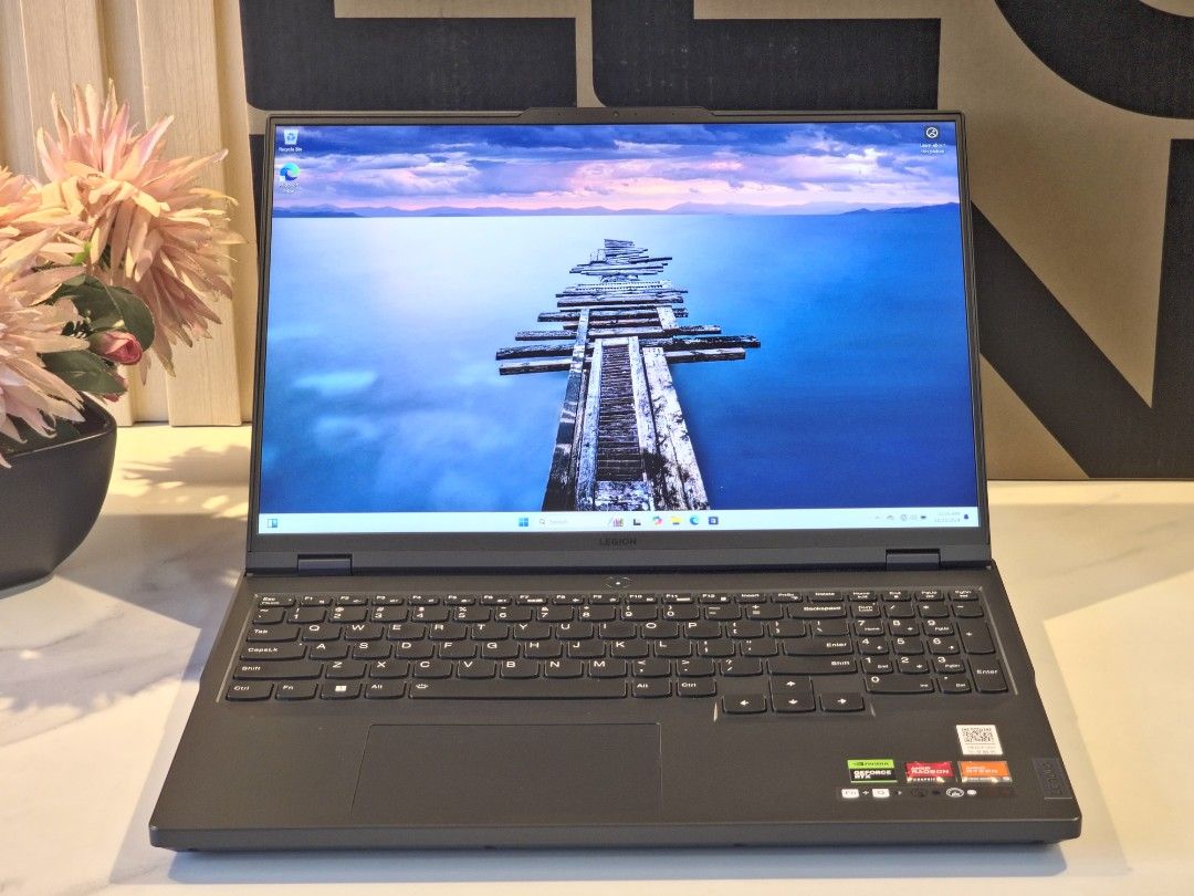 Lenovo Legion R900P ARX8 82WM AMD Ryzen 9 7945HX 16GB RAM 1TB SSD 15.6 ...