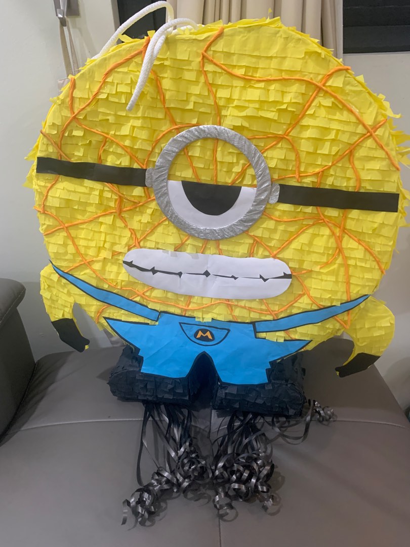 Mega Minion Jerry Pinata, Hobbies & Toys, Stationary & Craft, Occasions ...
