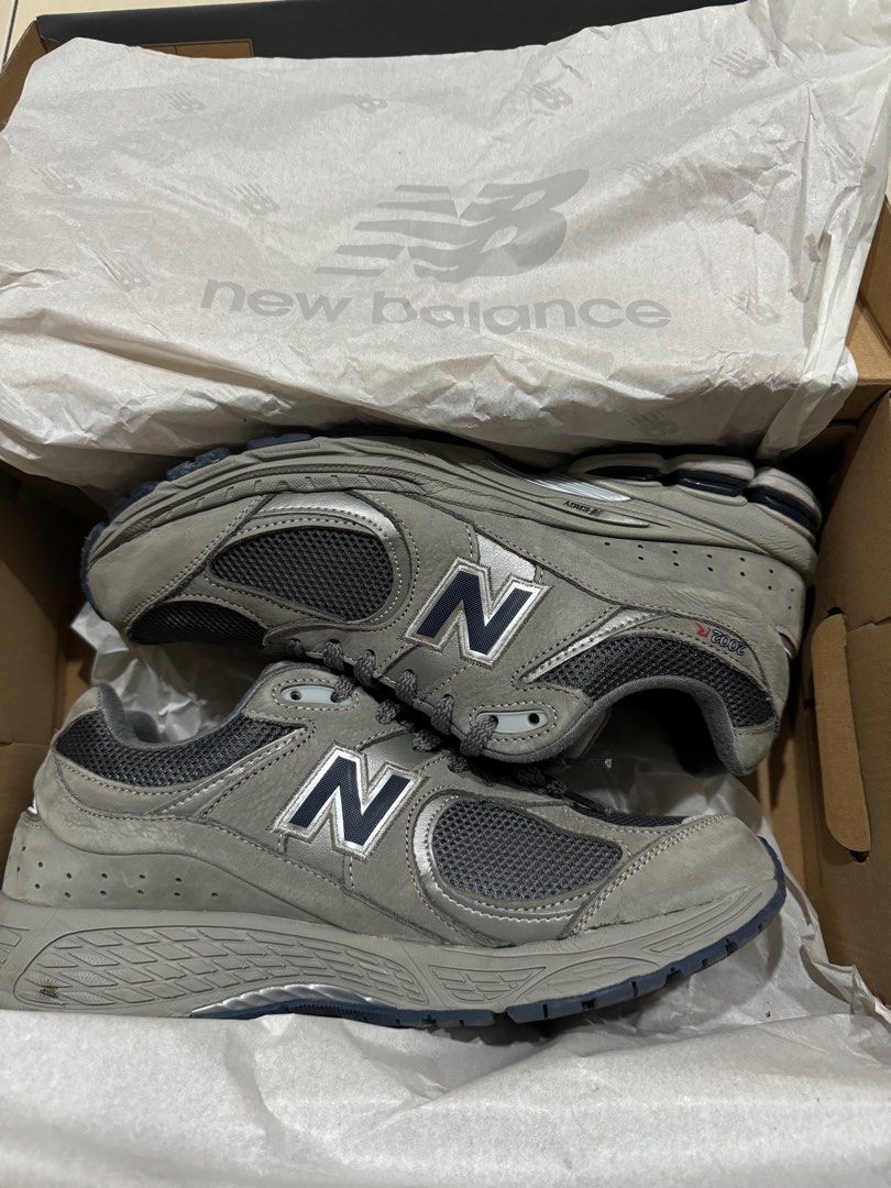 New Balance ML2002RA US10 UK9.5, Men's Fashion, Footwear, Sneakers on ...