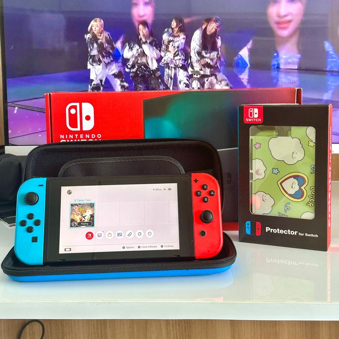 Nintendo Switch V2 Red & Blue with 100+ games and DLCs, Video Gaming ...