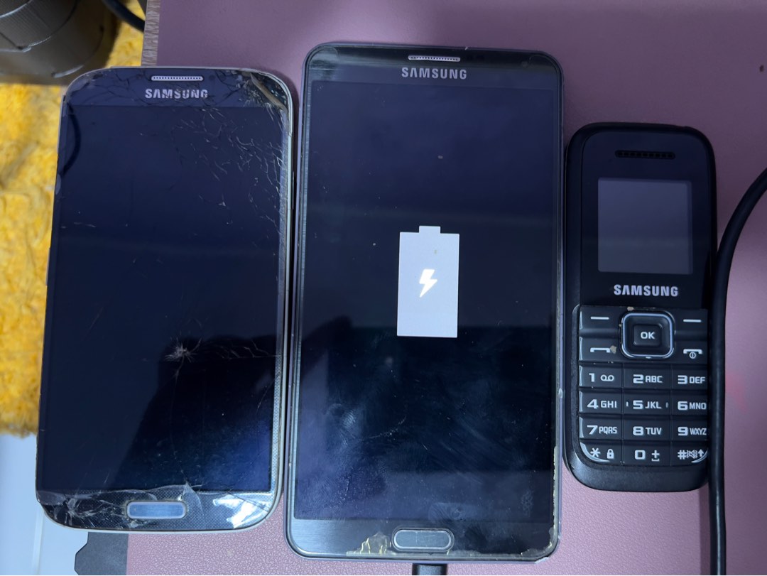 Samsung phones (not working), Mobile Phones & Gadgets, Mobile Phones ...