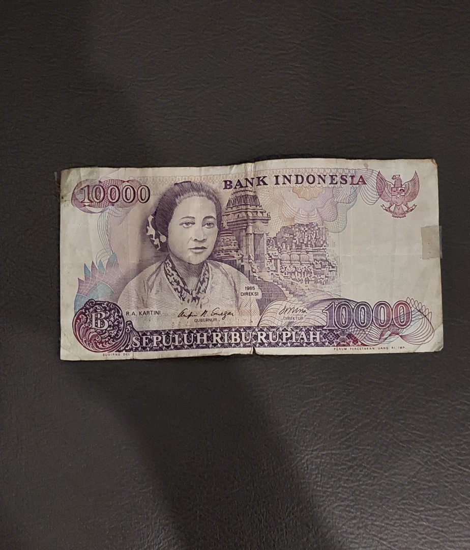 uang kuno 10000 rupiah kartini 1985 KONDISI JELEK, Antik, Uang Lama di ...
