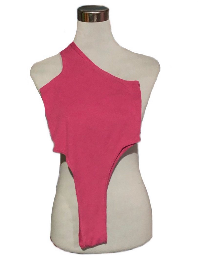 BADDIE PINK TANK SUIT TOP, Women's Fashion, Tops, Sleeveless on Carousell