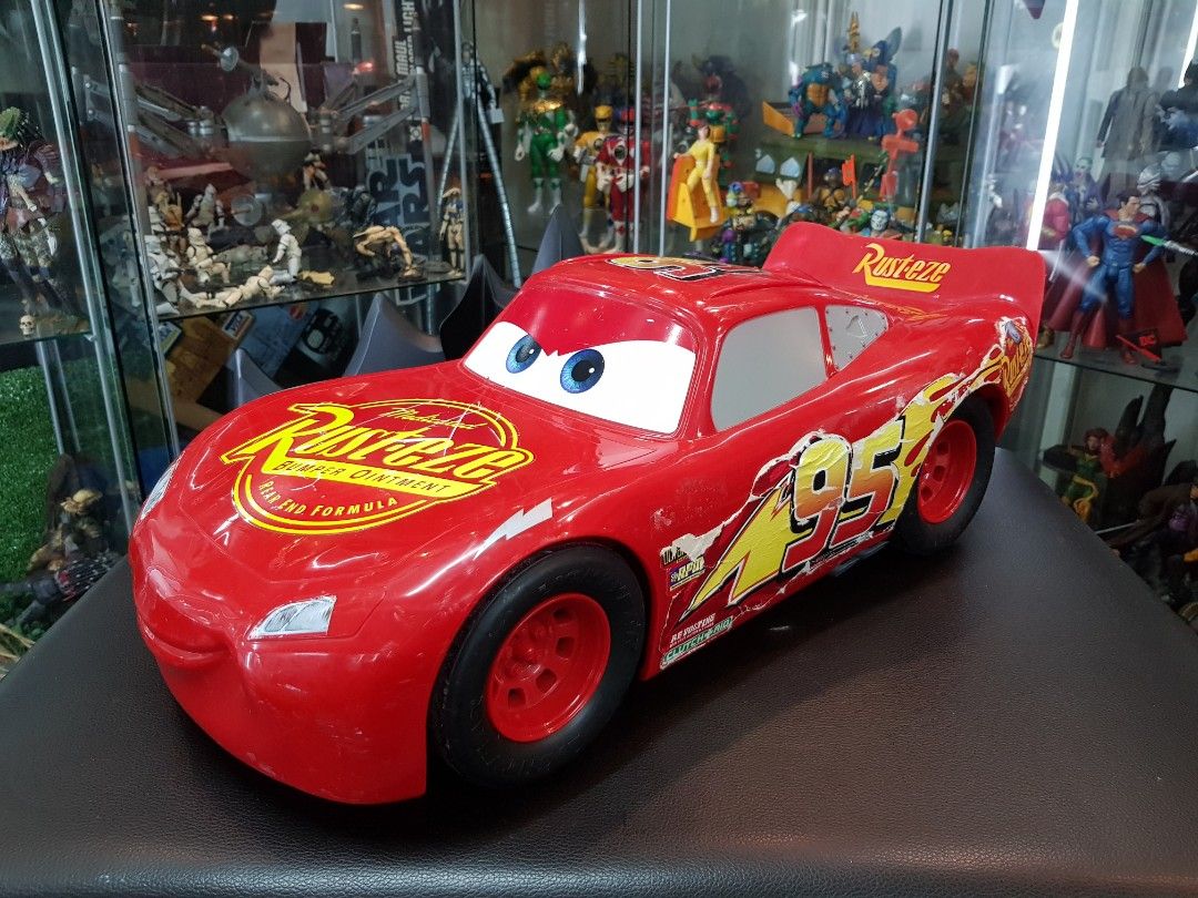 Big size Lightning McQueen Cars, Hobbies & Toys, Toys & Games on Carousell
