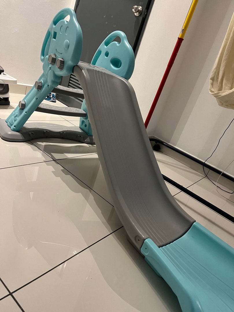 Coby Haus Slide Rocker Gelongsor, Babies & Kids, Baby Nursery & Kids ...