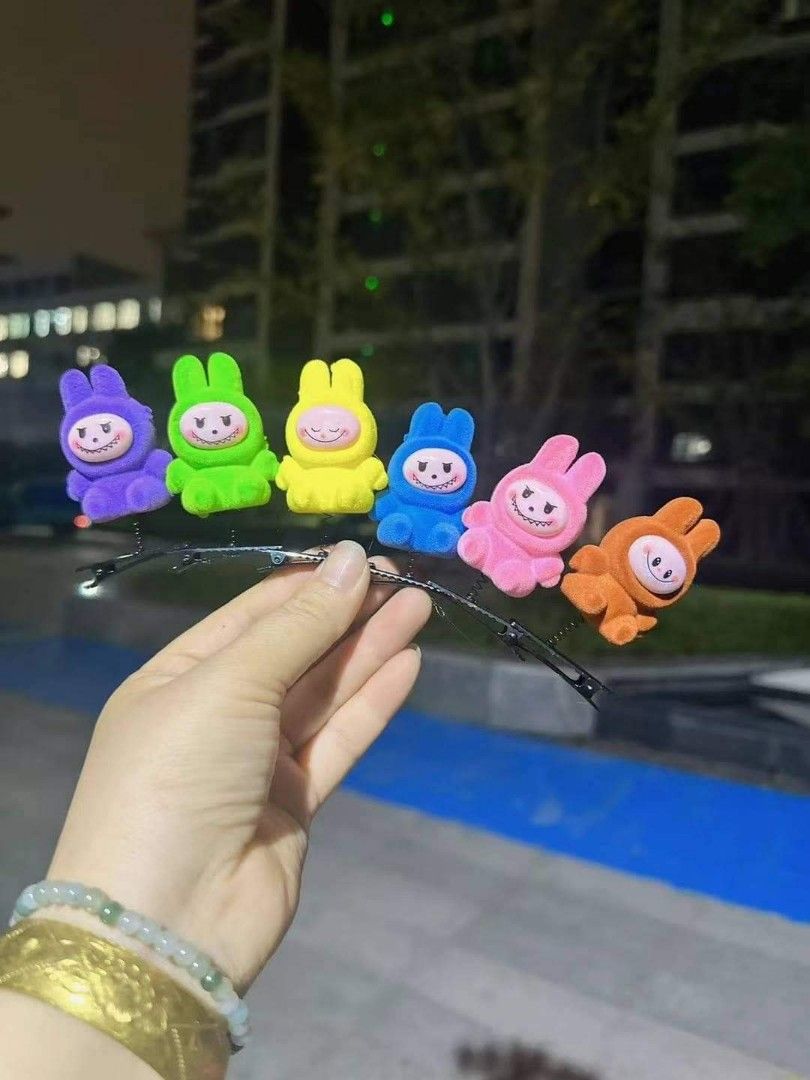 Cute Labubu hair clip, Women's Fashion, Watches & Accessories, Hair ...