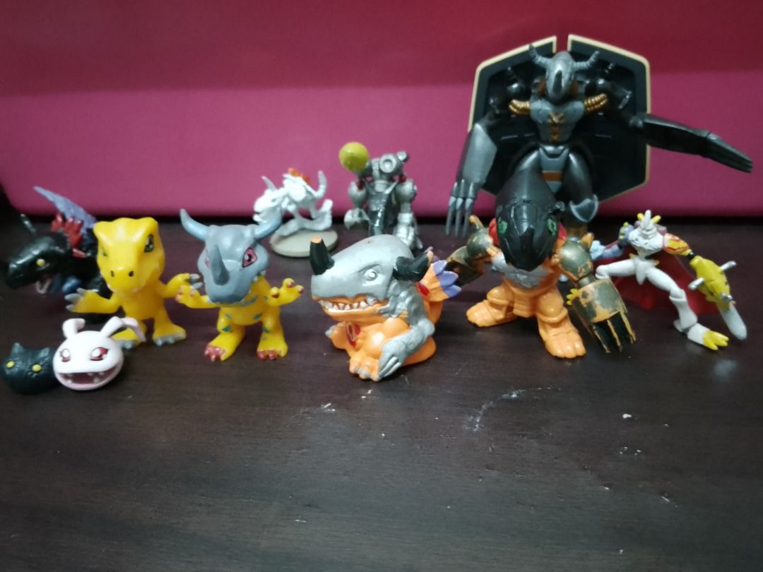 Digimon set For Display Purposes Only-Botamon Koromon Agumon Greymon ...
