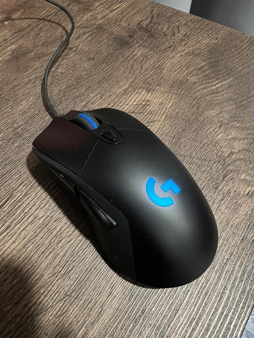 Logitech G403 Hero Wired Gaming Mouse, Computers & Tech, Parts ...