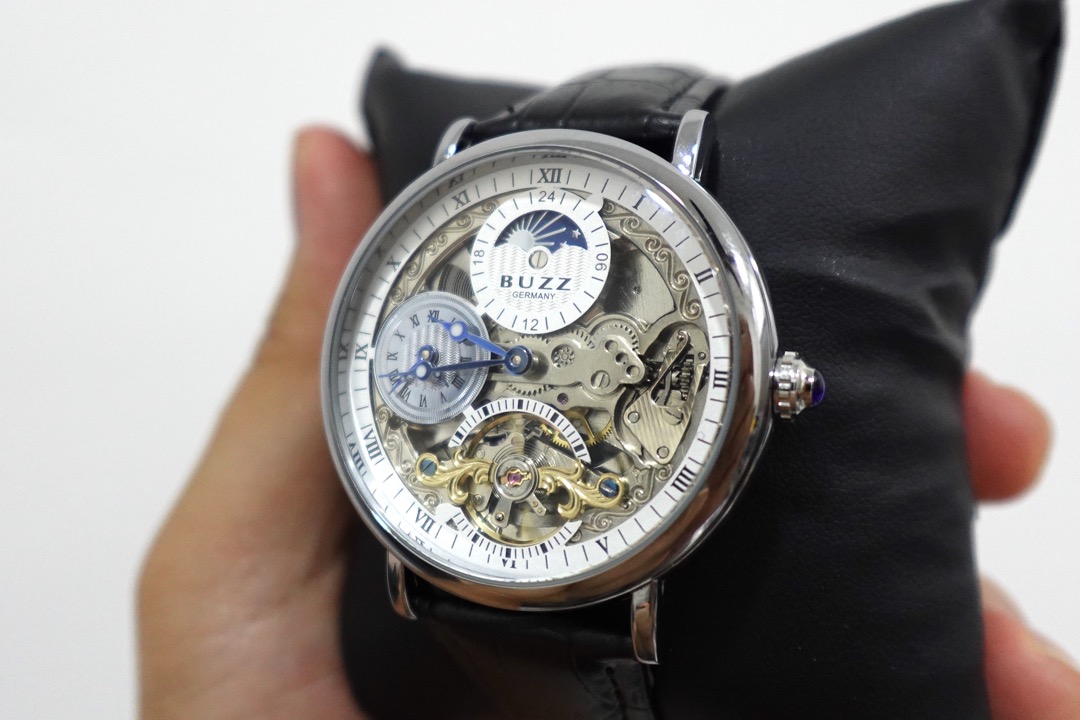 Original BUZZ Germany Automatic Watch, Men's Fashion, Watches ...