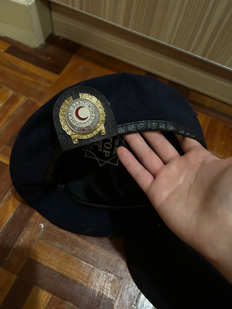 PBSM BERET RM 10, Men's Fashion, Watches & Accessories, Cap & Hats on ...