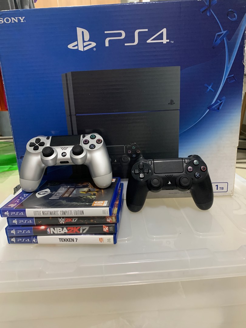 PS4 with 2 Original Controller free games Complete with box, Video ...