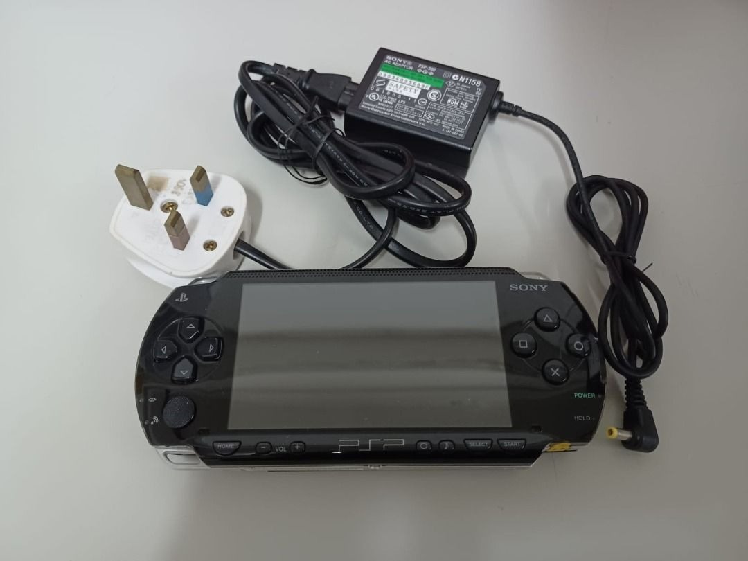 PSP 1006+火牛+2g 卡，美版。, 電子遊戲, 電子遊戲機, PlayStation - Carousell