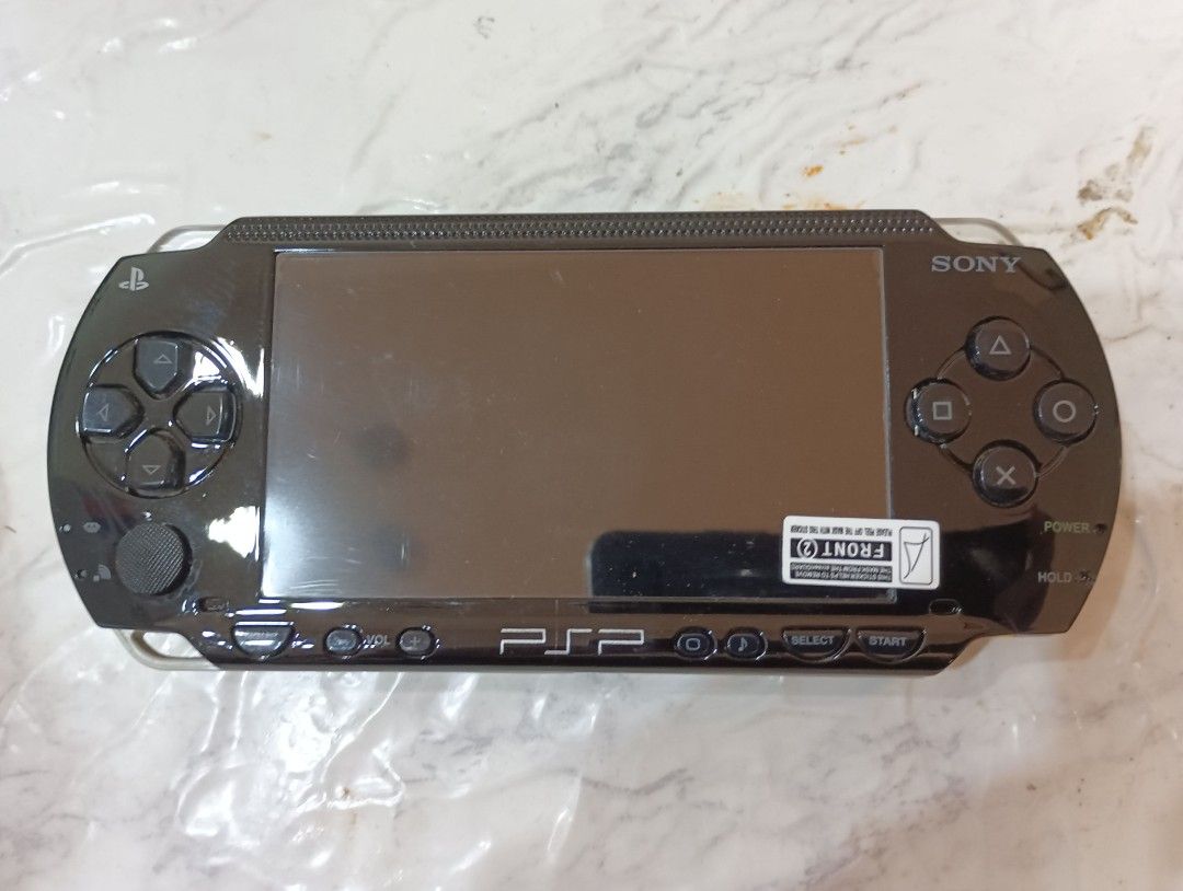 PSP Model 1000 64G full of Popular Game, Video Gaming, Video Game ...