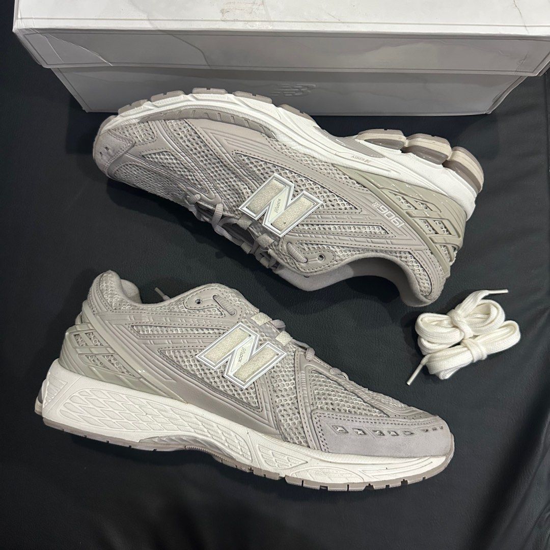 Sepatu New Balance 1906R Edisi Khusus Grey Day 2024 ATMOS Not Nike ...