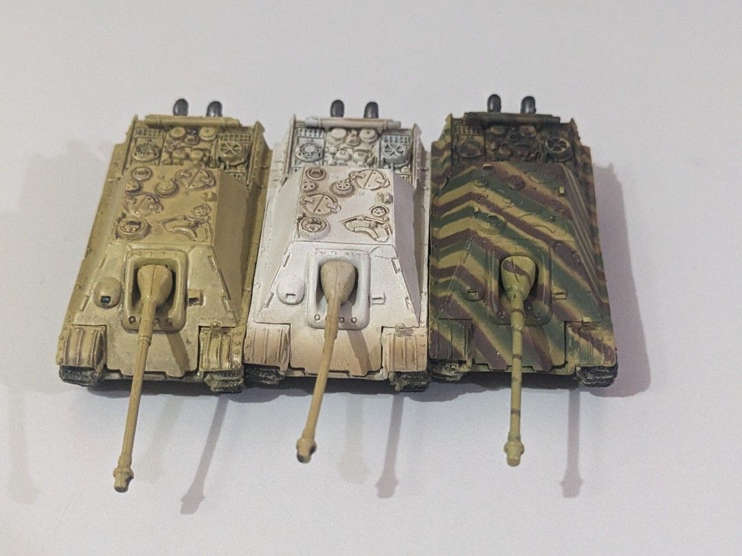 World Tank Museum 1/144 JAGDPANTHER Tank, Hobbies & Toys, Toys & Games ...