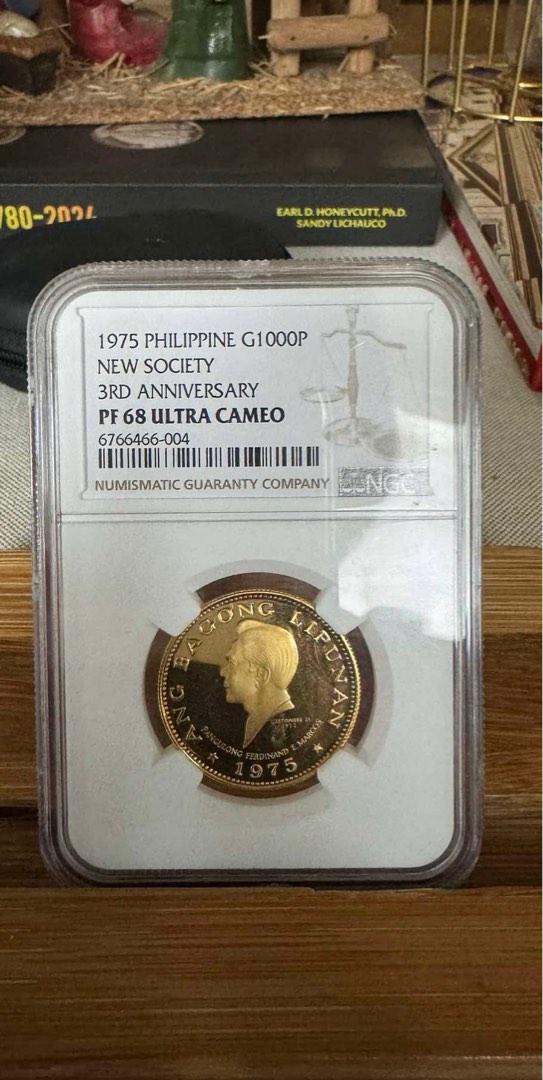 1975 Marcos 1000Piso Gold Coin, Hobbies & Toys, Memorabilia ...