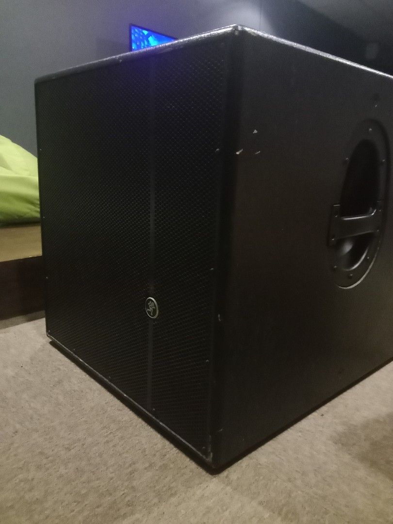 Mackie hd1801 Active Subwoofer 18" pair to let go for event space ...