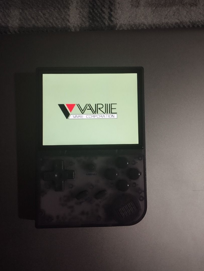 Anbernic RG35xx gaming console w/ tempered glass + gojodoc adapter ...