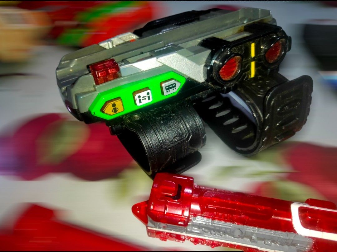 Bandai Ressha Sentai Tokkyuger ToQger Henshin Bracelet DX Tokkyu Changer Morpher, Hobbies & Toys ...