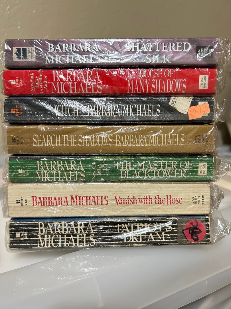 Book Collection Set 52 (Barbara Michaels): Shattered Silk_House of Many ...