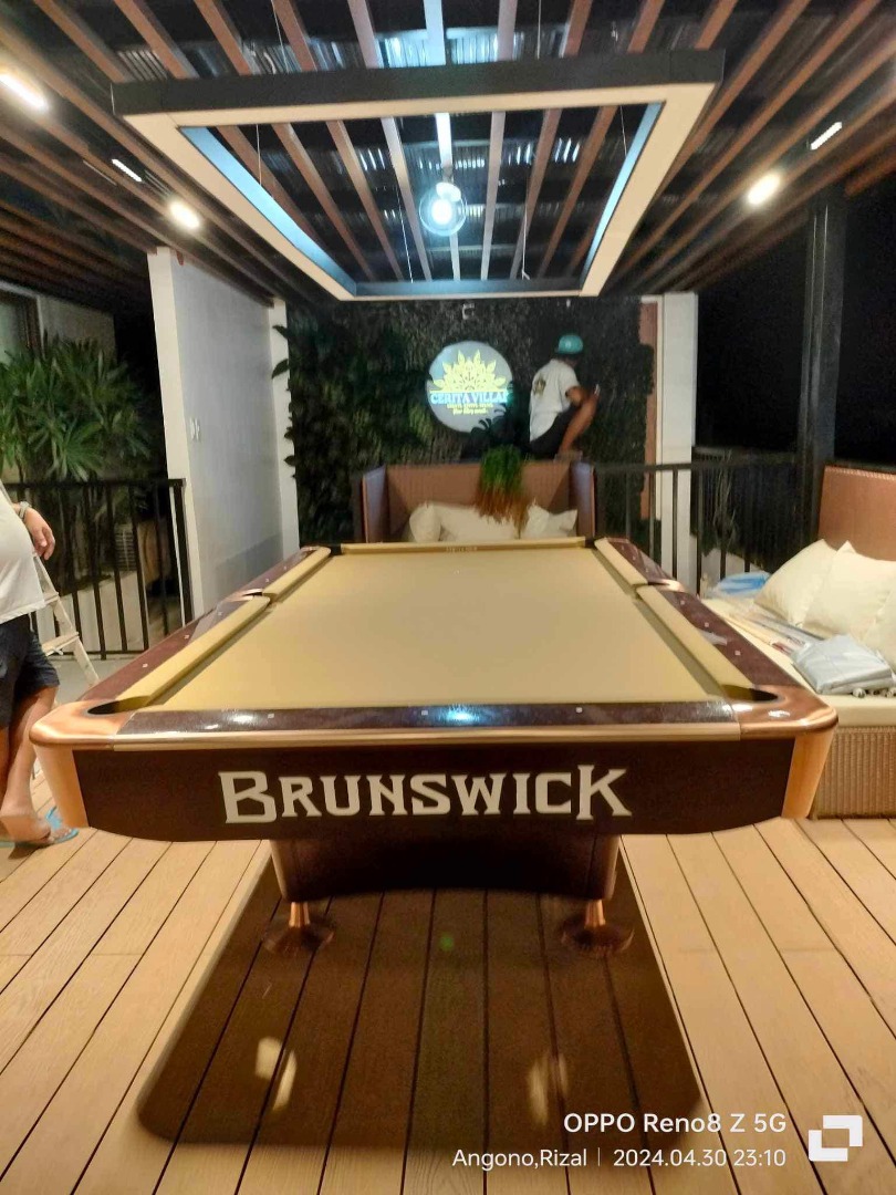 BRUNSWICK ROSE GOLD BILLIARD TABLE, Sports Equipment, Sports & Games ...