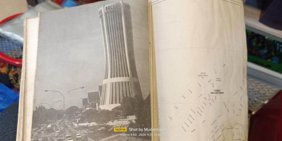 Buku map kuala lumpur, Hobbies & Toys, Books & Magazines, Travel ...