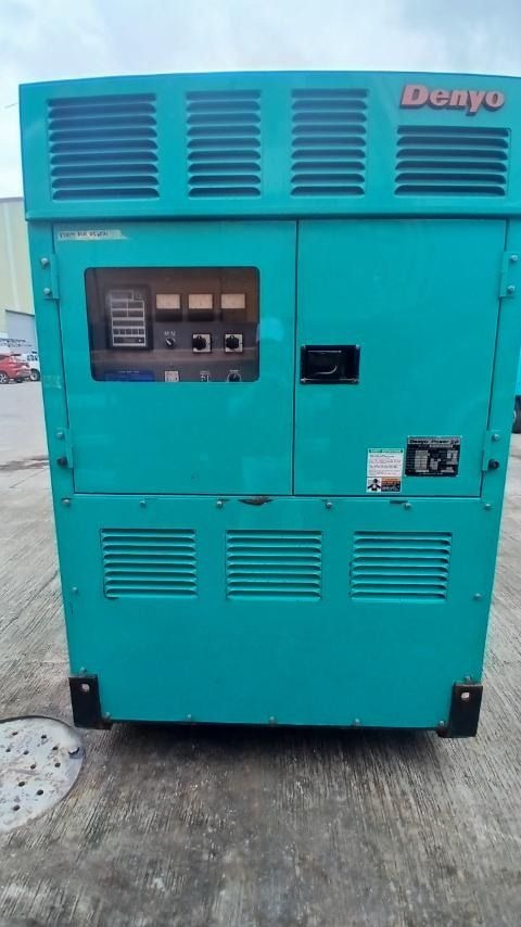 Denyo 400 kVA (Slightly Used), Commercial & Industrial, Industrial Equipment on Carousell