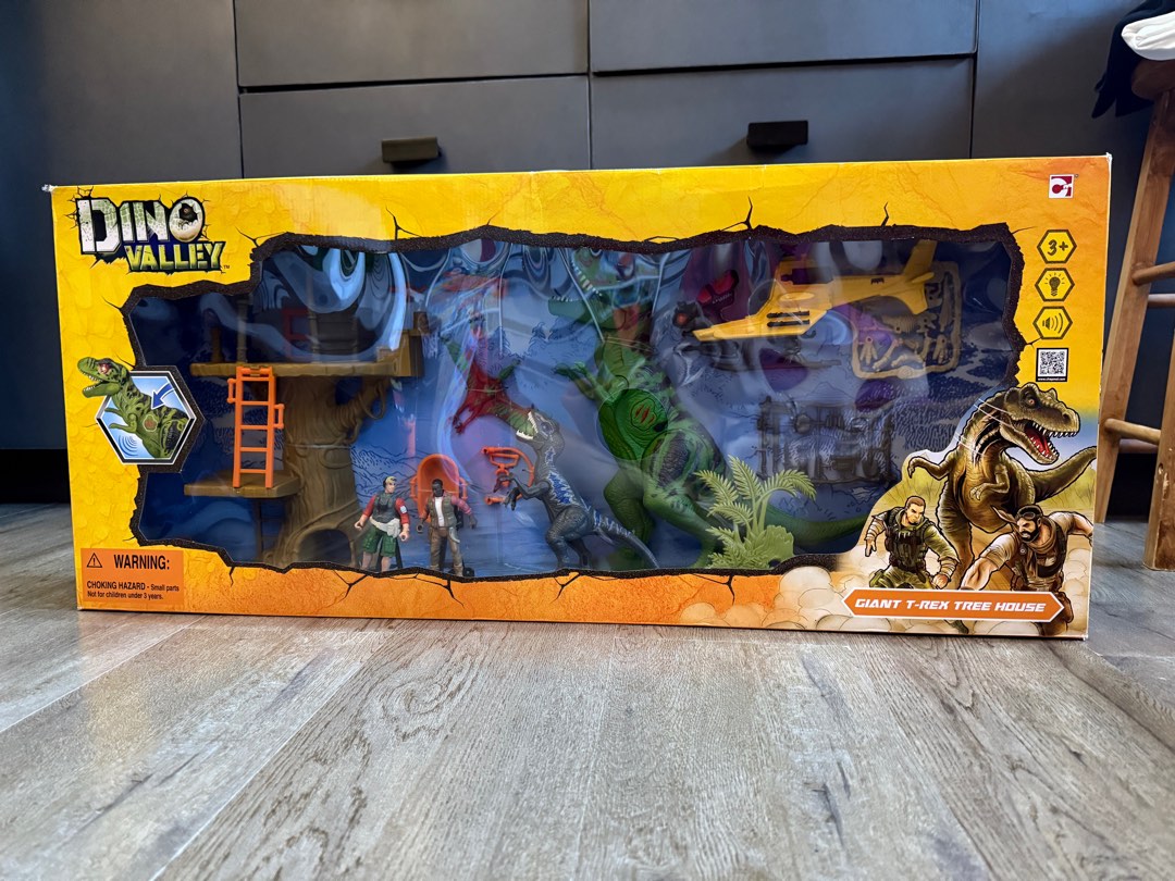 Dino Valley Giant T-Rex Tree House Playset, Hobbies & Toys, Toys ...