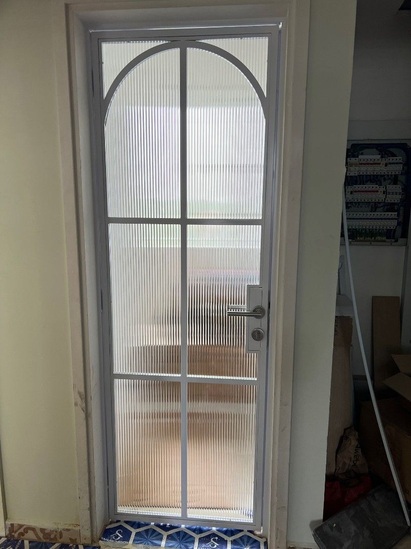 Glass gate,Customize gate,Toilet Door , gate ，Laminated Gate, HDB Gate ...