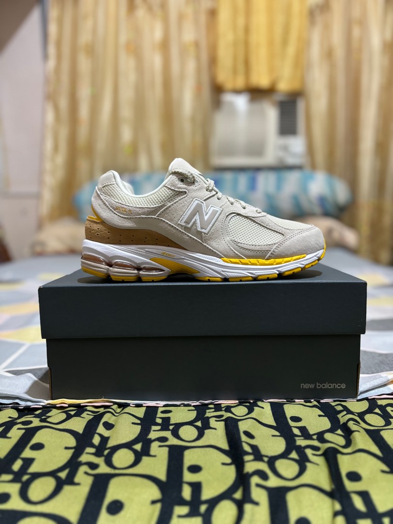 NEW BALANCE 2002r BEIGE YELLOW, Men's Fashion, Footwear, Sneakers on ...