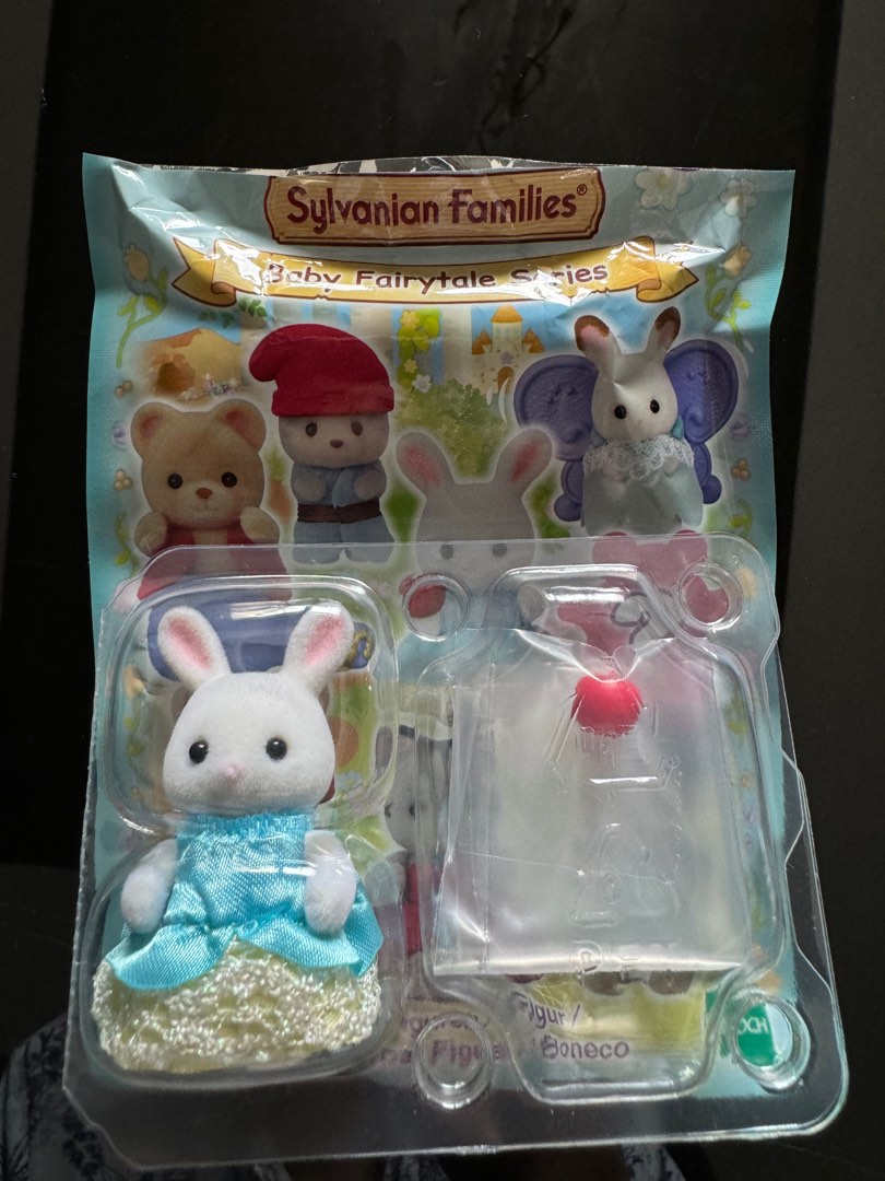 Sylvanian Fairytale series Snow Rabbit baby with Apple, Toys ...