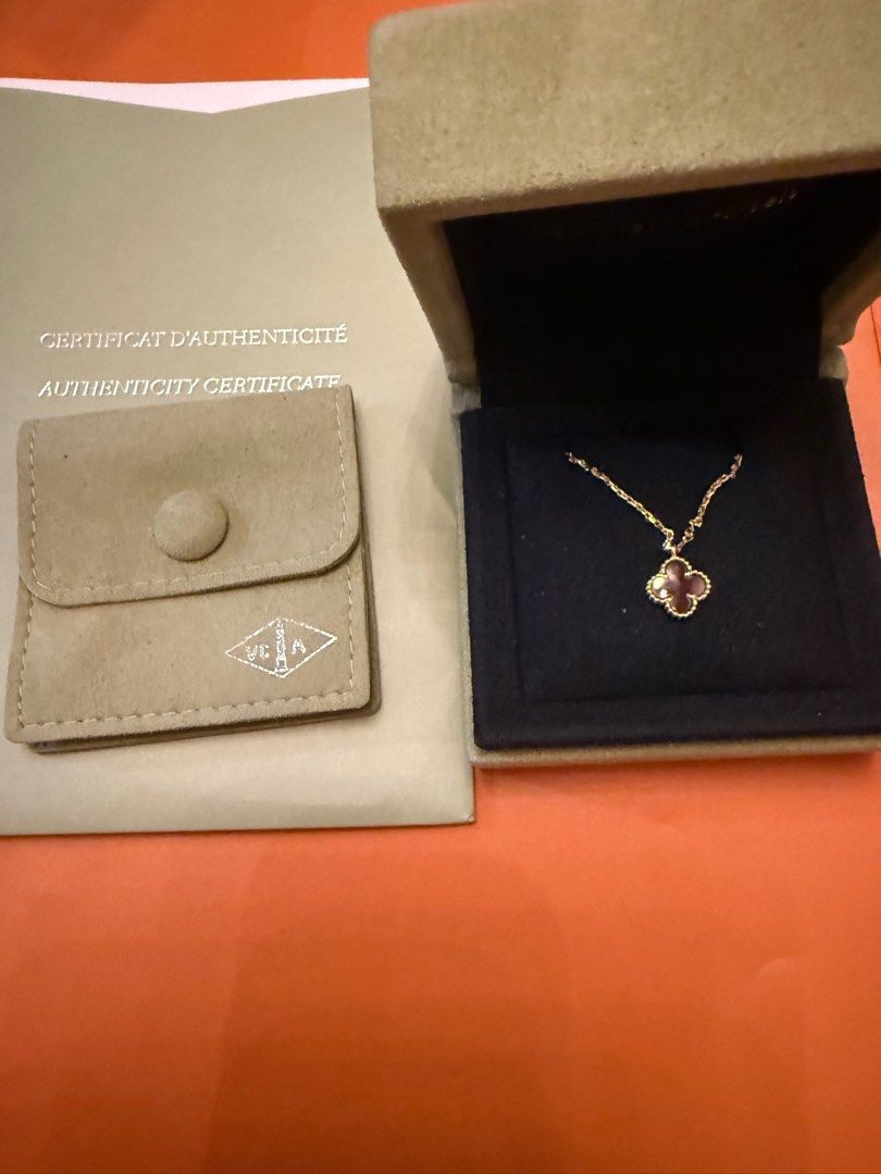 Mini Van Cleef & Arpels full set, 女裝, 飾物及配件, 頸鍊 - Carousell