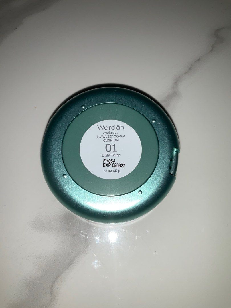 Wardah Exclusive Flawless Cover Cushion (01 Light Beige), Beauty ...