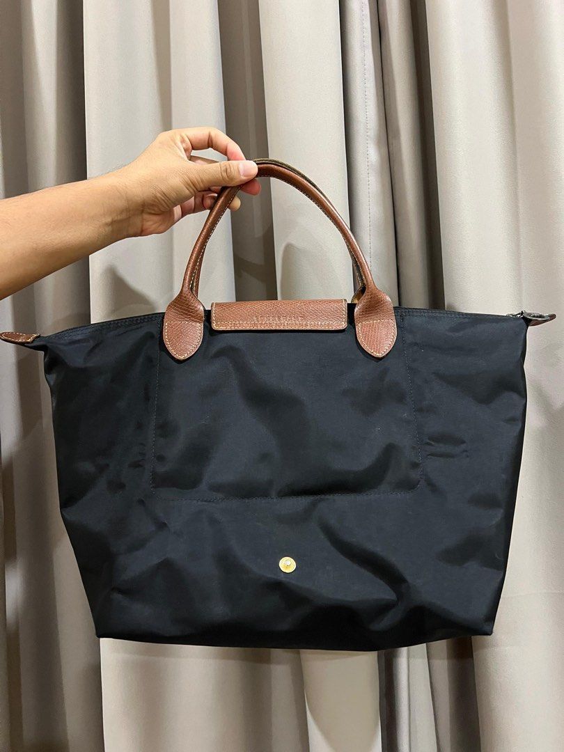 Authentic Le Pliage Longchamp Medium Short handle, Women's Fashion ...