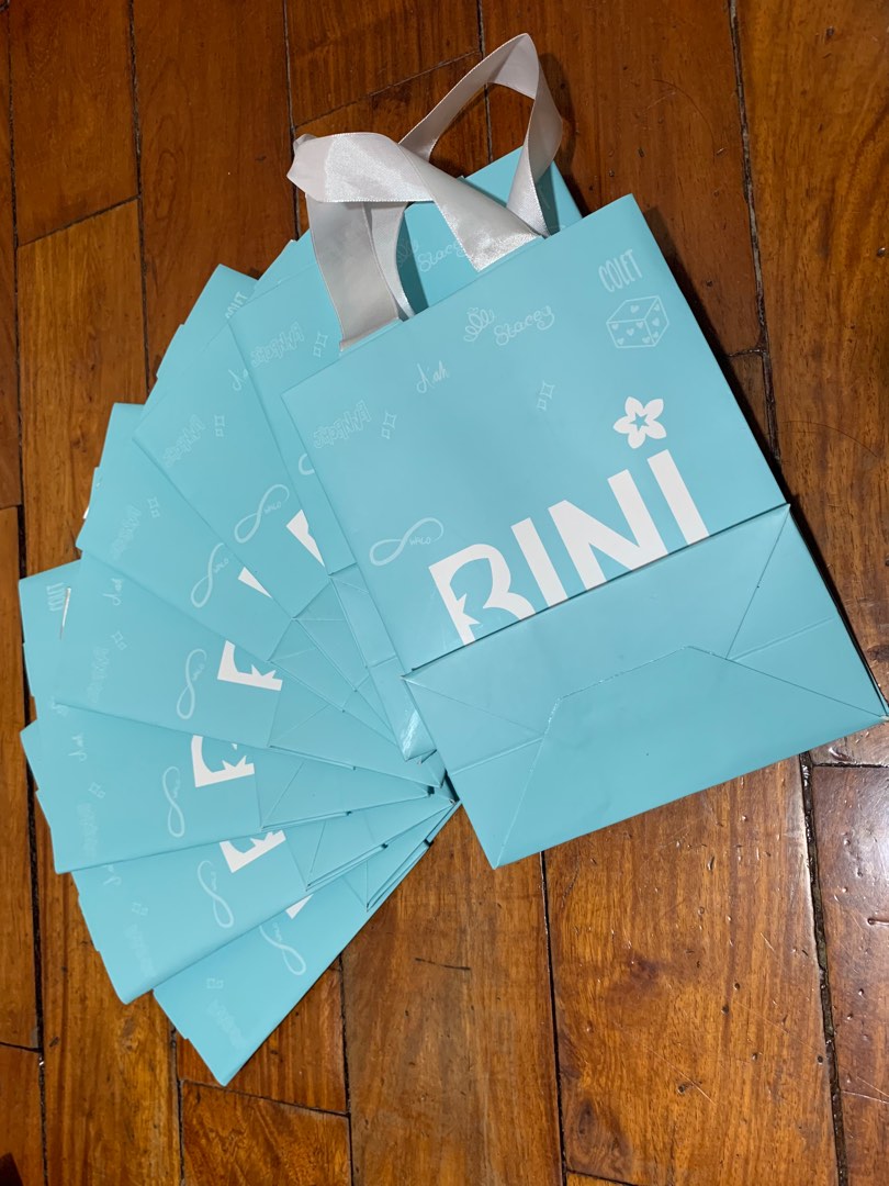 BINI Gift Bag (Small) set of 8, Hobbies & Toys, Memorabilia ...