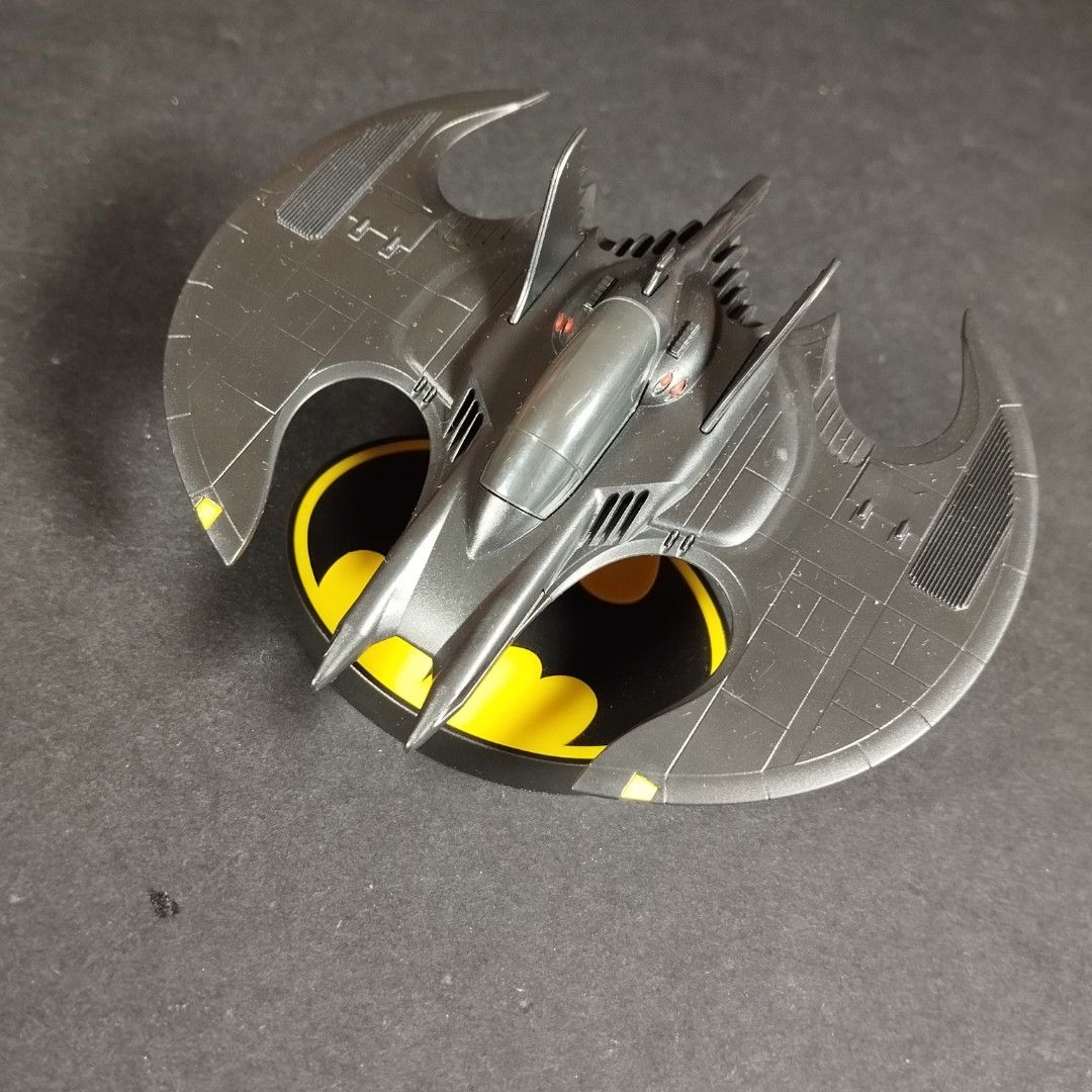 Caltex Batmobile Set, Hobbies & Toys, Toys & Games on Carousell