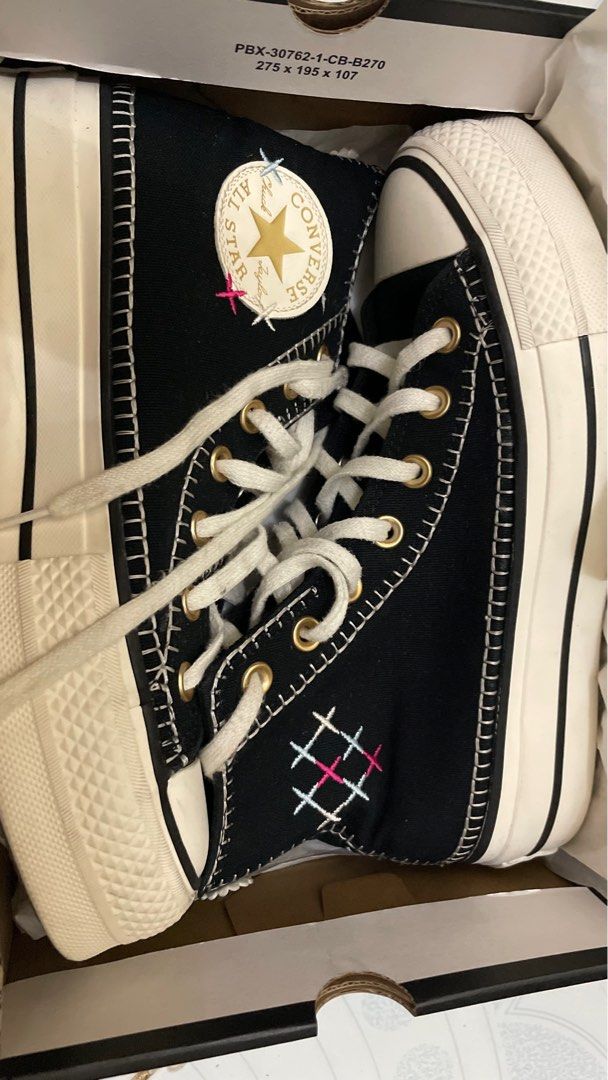 Converse Chuck Taylor All Star Lift, Fesyen Wanita, Sepatu di Carousell