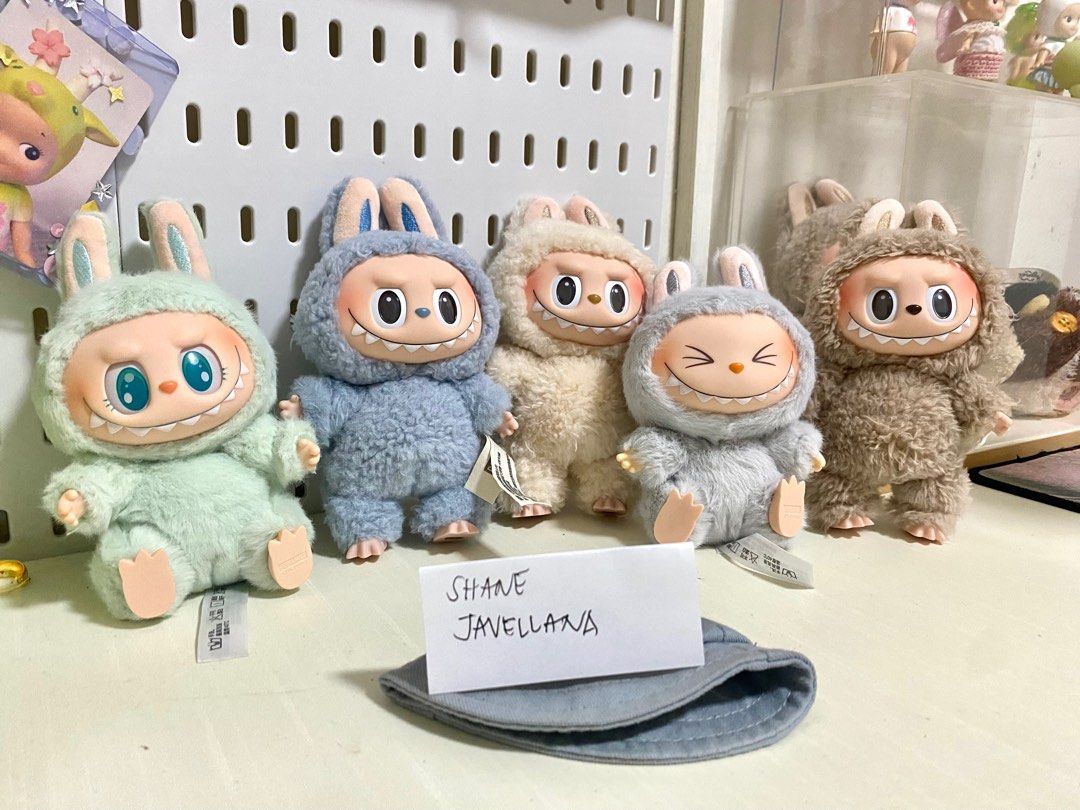 Labubu Version 1 and 2, Hobbies & Toys, Memorabilia & Collectibles ...