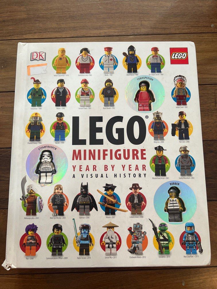 LEGO Minifigure A Visual History Hardcover Book 1978-2013 Includes 3 Minifigures, Hobbies & Toys ...