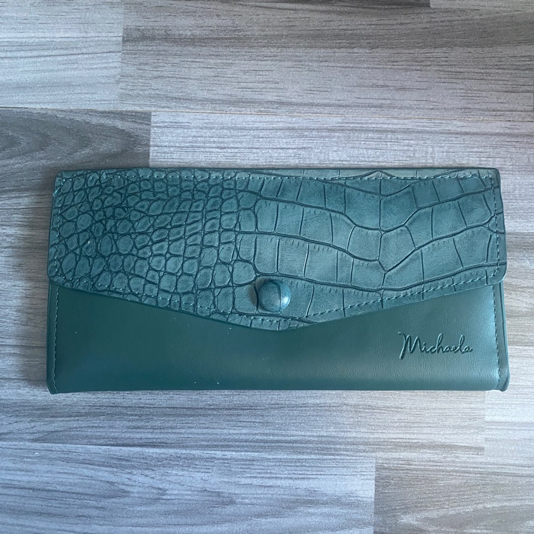 Michaela Long Wallets Green, Women's Fashion, Bags & Wallets, Wallets ...