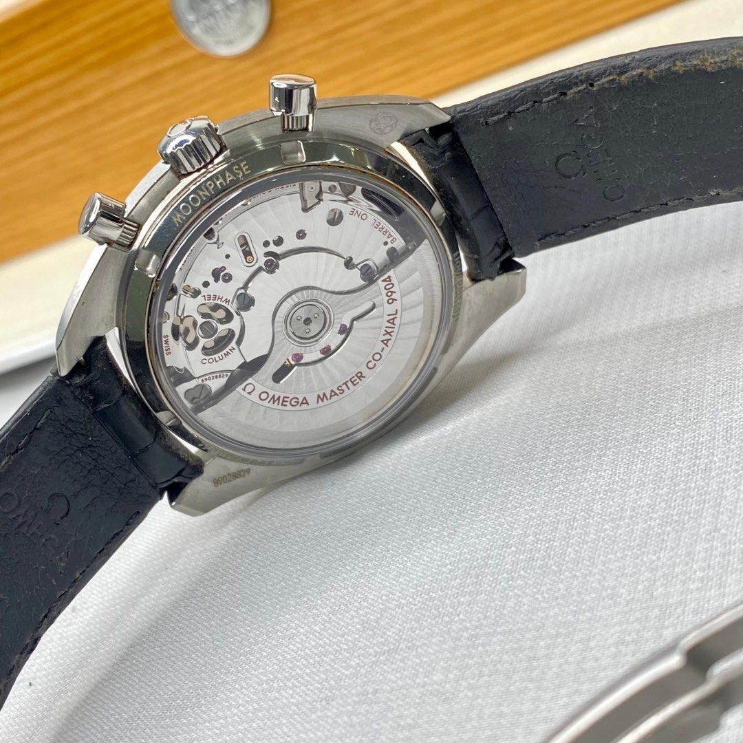 Omega Speedmaster Moonphase Moon Phase Co-axial Master Chronometer 304 ...