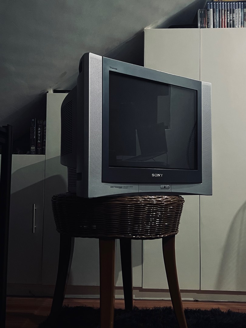 Sony Trinitron FV310 ( 21 inches ), TV & Home Appliances, TV ...