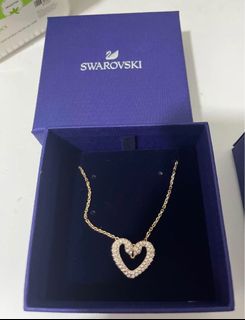 Swarovski DAZZLING SWAN Blues Swan Necklace, Women's Fashion, Jewelry ...