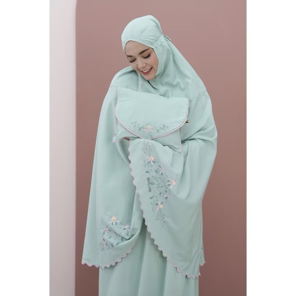 Telekung Tea, Women's Fashion, Muslimah Fashion, Prayer Sets on Carousell