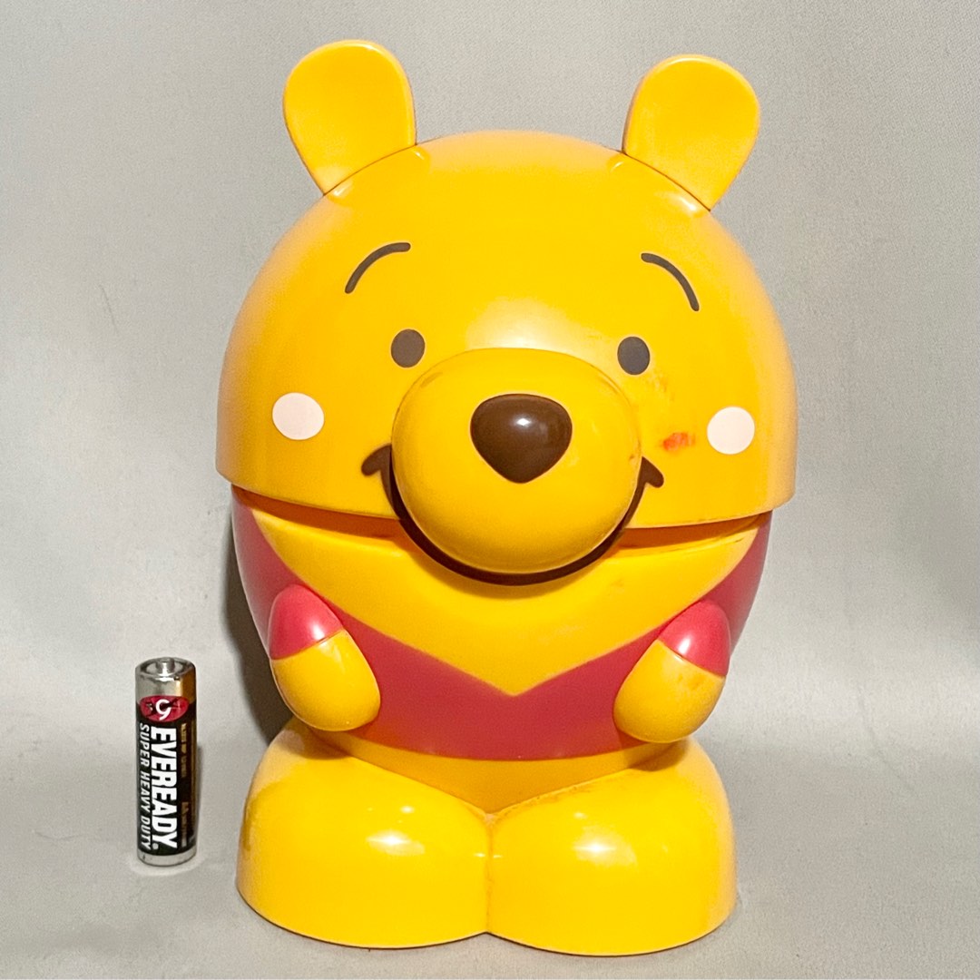 Winnie the Pooh Toybox Lightbox, Hobbies & Toys, Toys & Games on Carousell