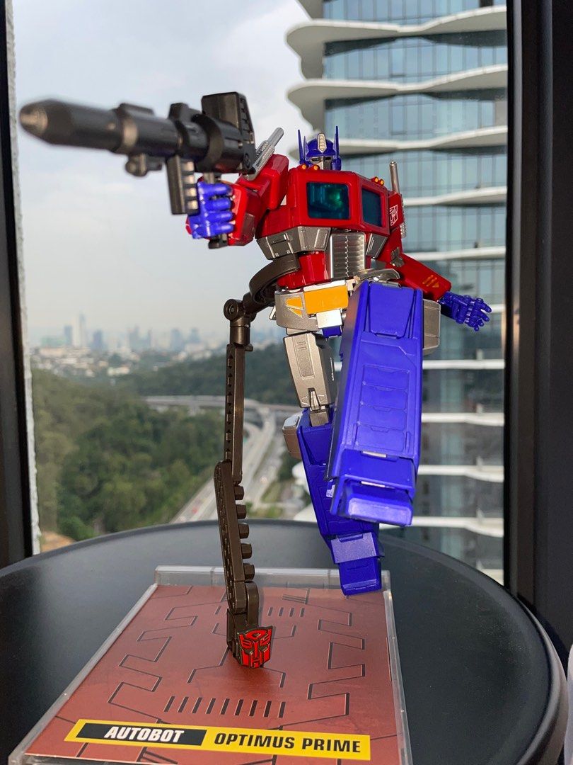 Yolopark Hasbro AMK PRO Transformers G1 Optimus Prime (custom paint ...