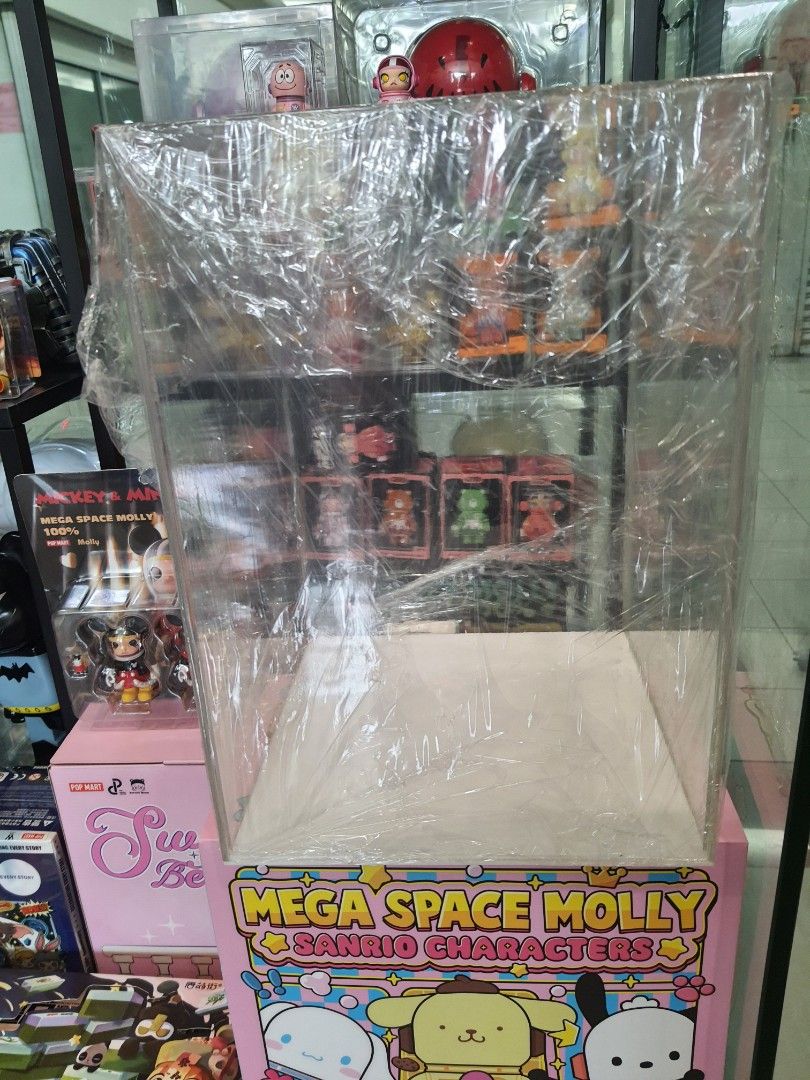 Acrylic Box (400% Molly), Hobbies & Toys, Toys & Games on Carousell