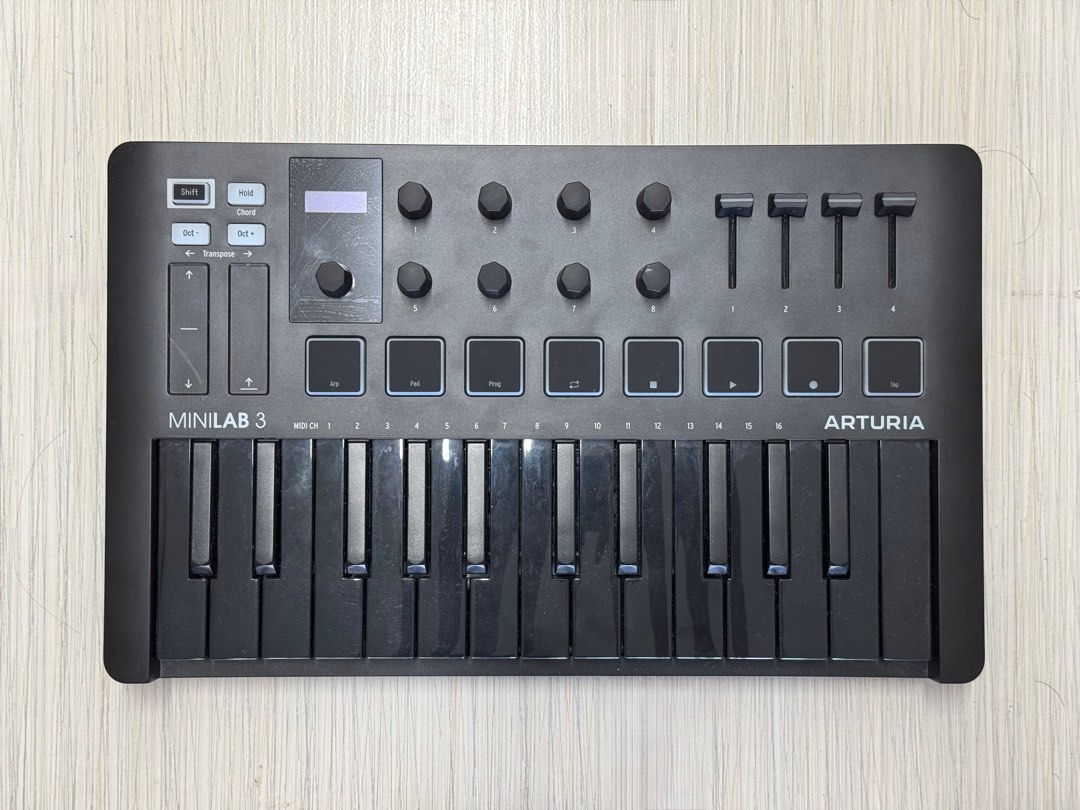 Arturia MiniLab 3 MIDI Keyboard Piano, Hobbies & Toys, Music & Media ...