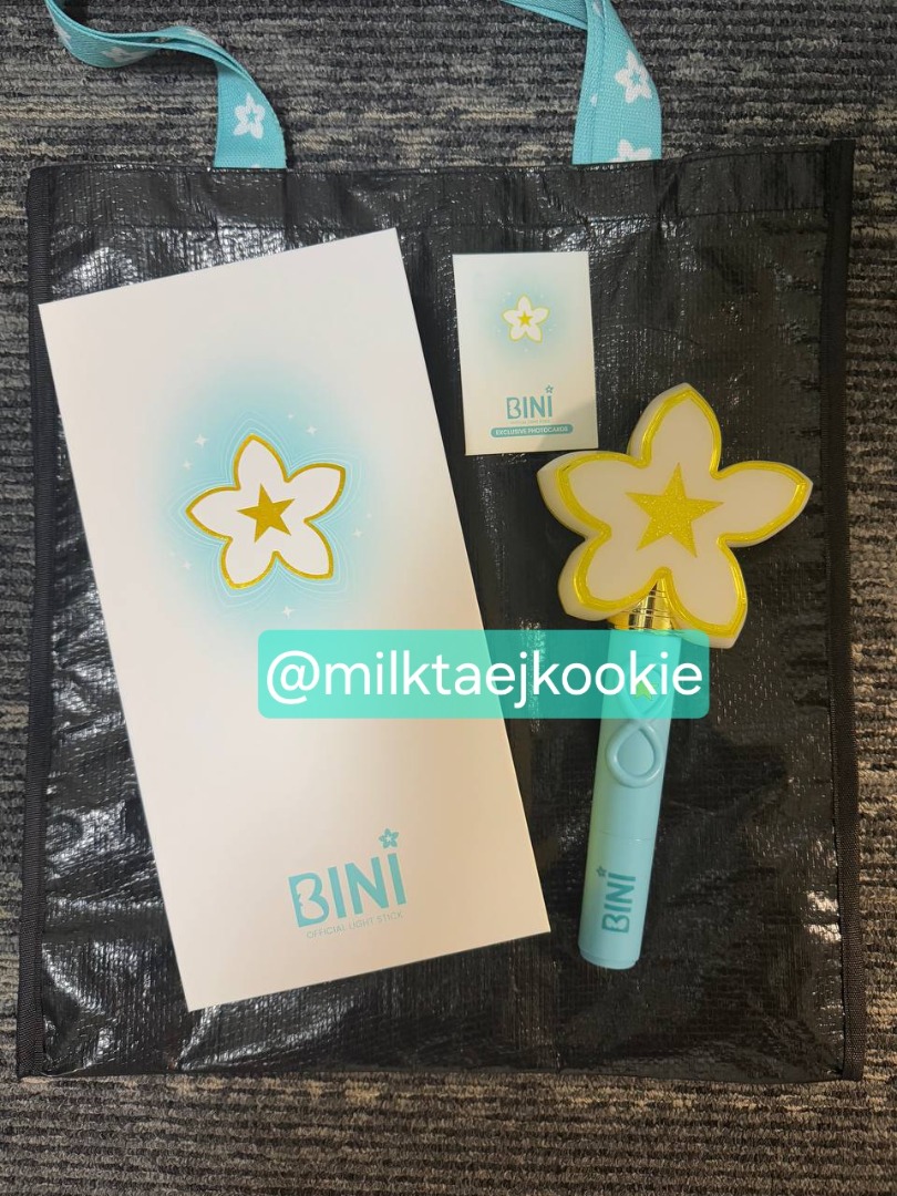 BINI Official Lightstick Bloombilya, Hobbies & Toys, Memorabilia ...